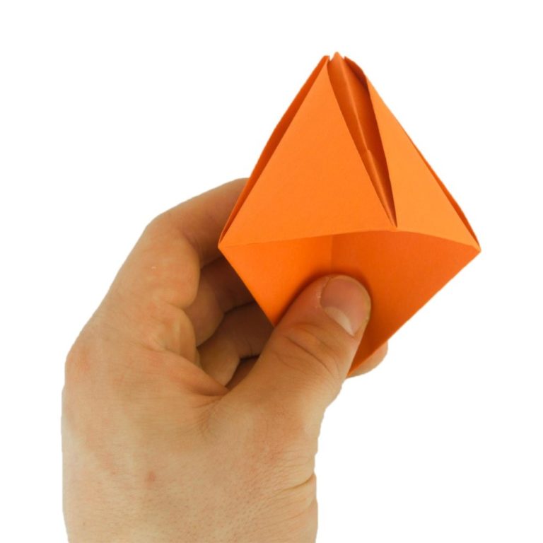 Papierschiff falten | Papierboot falten | 7 schnelle Schritte » Anleitung